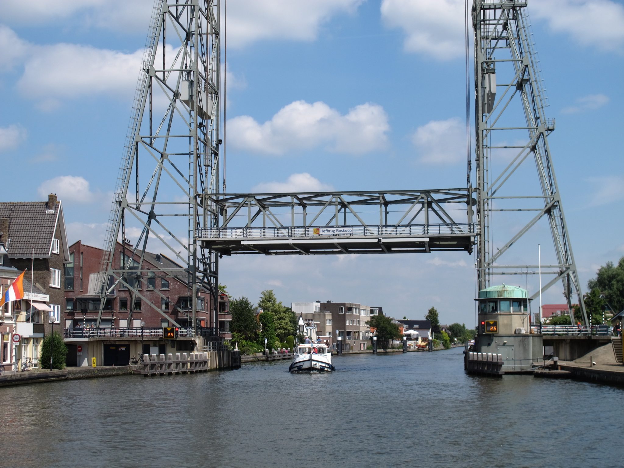 Bridges on the Netherlands Waterways - Waterway Wanderer